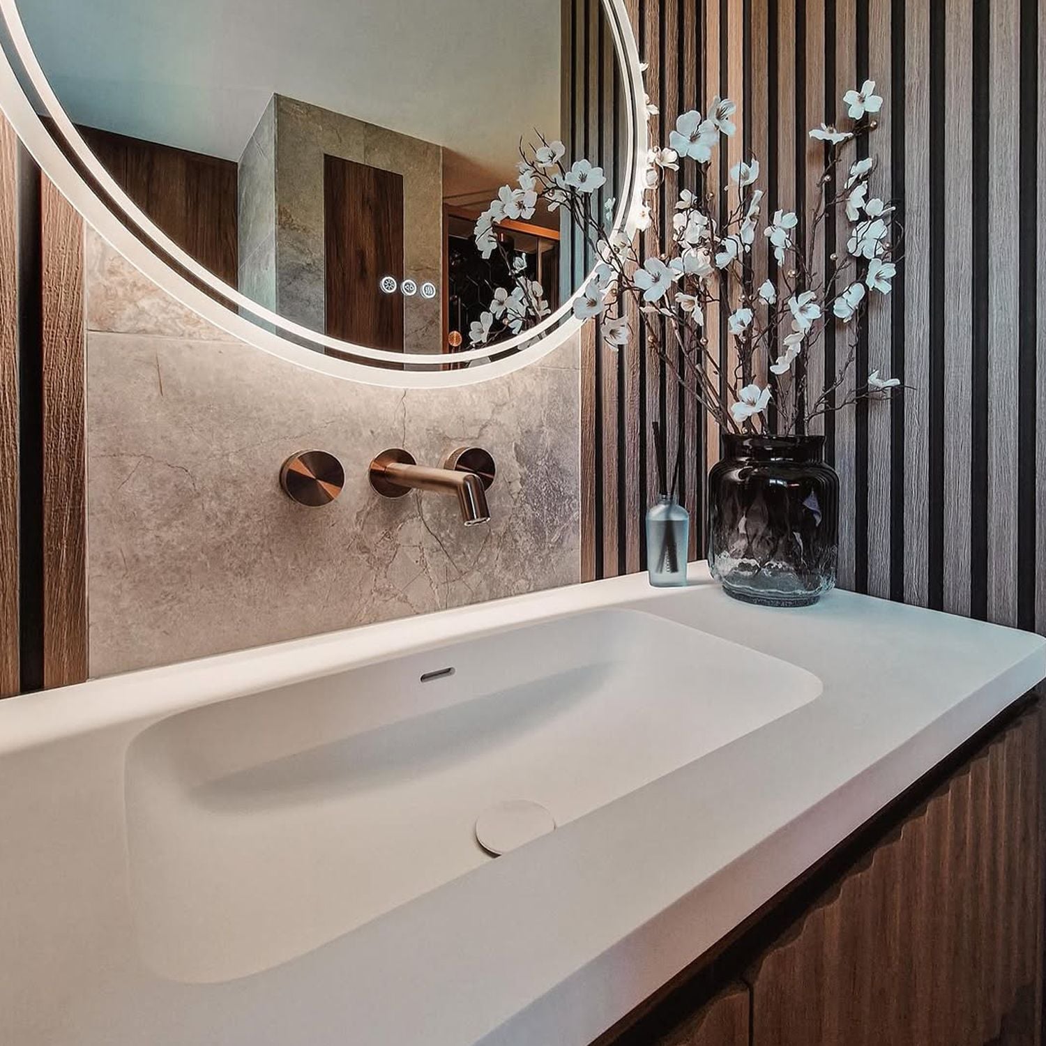 Kensington Beige Oak Vanity Unit & Double Stone Basin 1400mm | Aquaroc ...